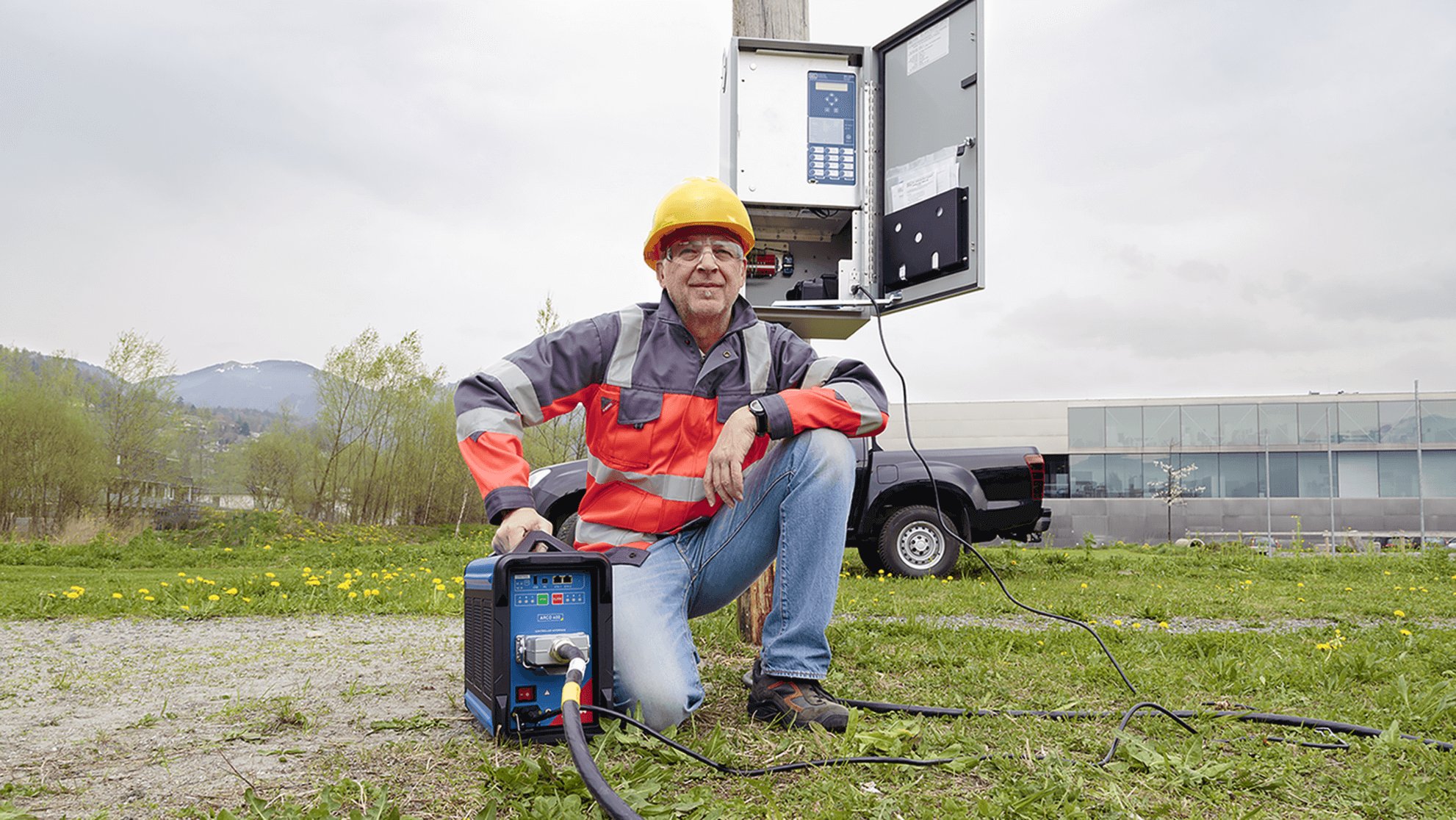 ARCO 400 - Universal test set for recloser controls - OMICRON