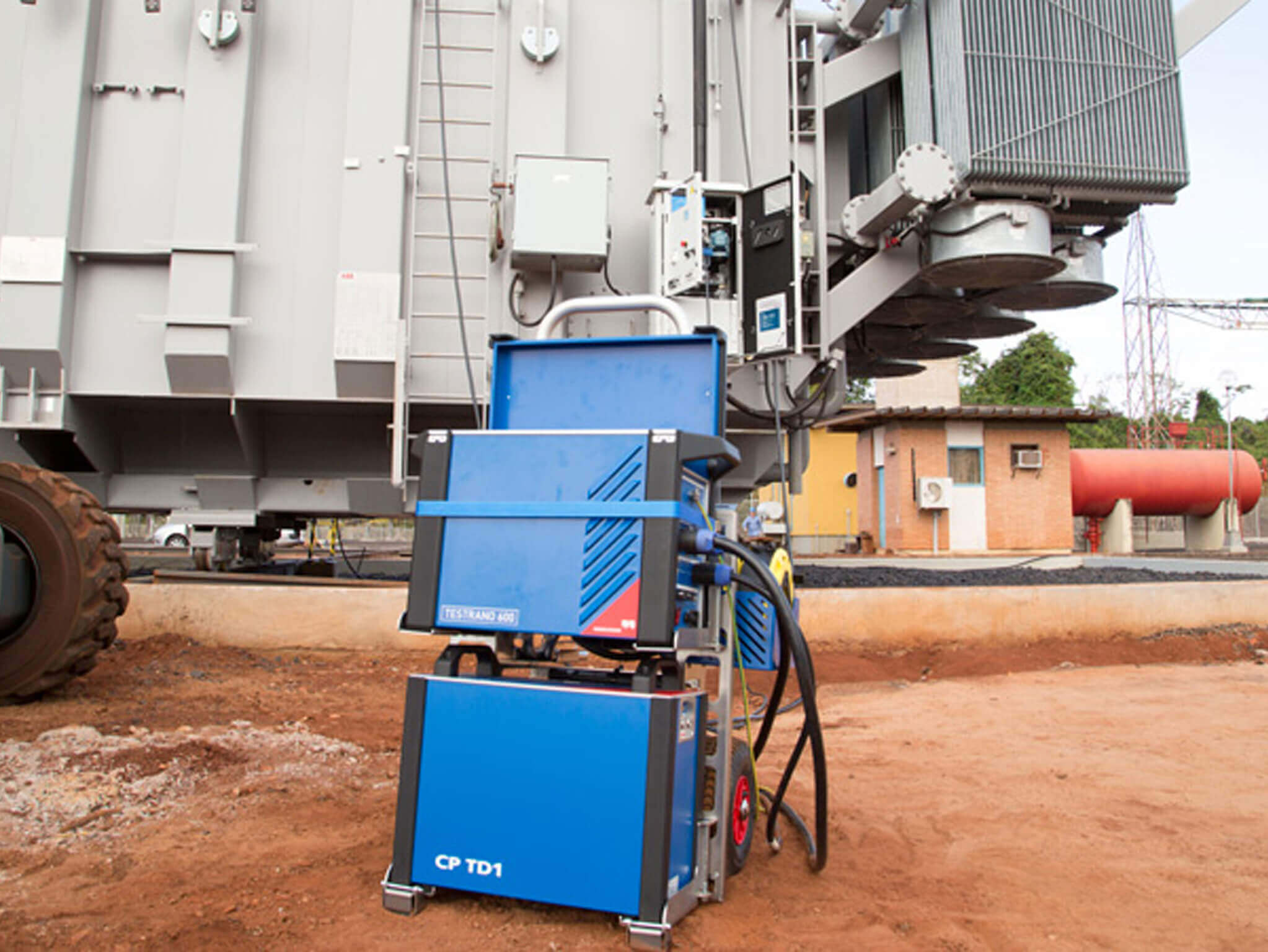 TESTRANO 600 - 전력용 변압기의 포괄적인 시험을 위한 3상 진단 장비 - OMICRON